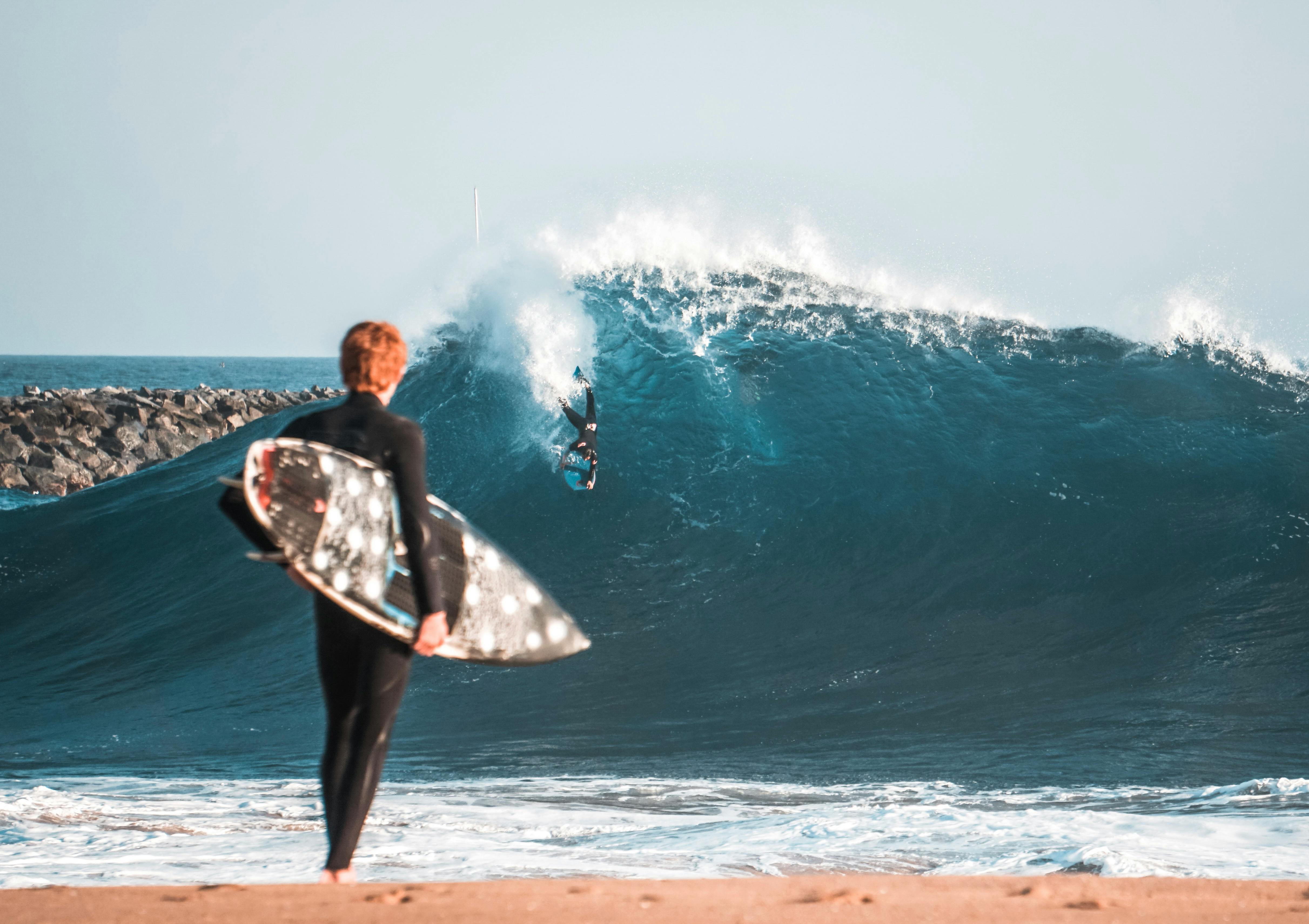 Famous Surf Spots Around the World – Last Wave Originals